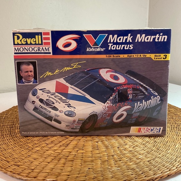 Other | Revel Monogram 6 Mark Martin Valvoline Taurus 98 Model Kit 124 ...